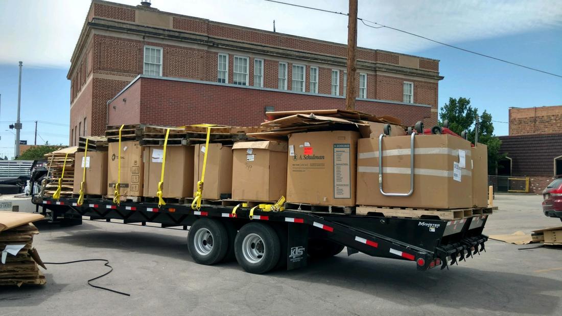 How to Safely Transport Electronics in Your Cross-Country Move | Techno FAQ