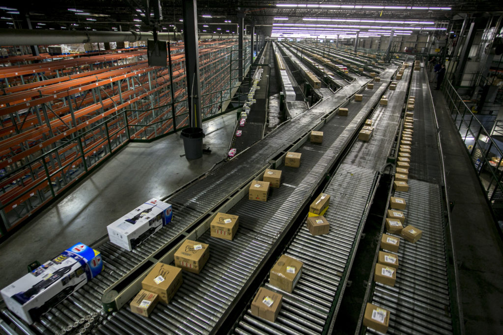 How Conveyor Systems Have Changed the Functioning of Our Factories ...