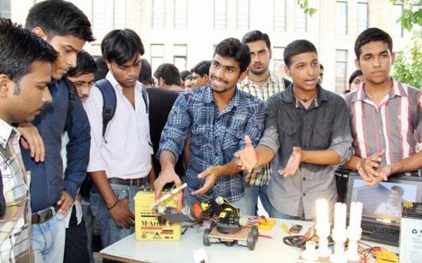 How To Select Your Engineering Project Topics Ultimate Guide To Brilliance Techno FAQ how-to-select-your-engineering-project-topics-ultimate-guide-to-brilliance-techno-faq