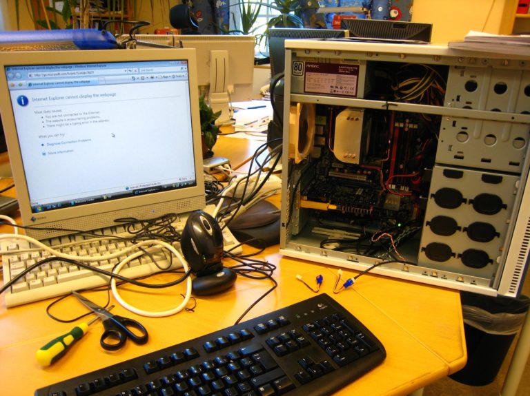 Is It Worth It to Build Your Own Computer? | Techno FAQ
