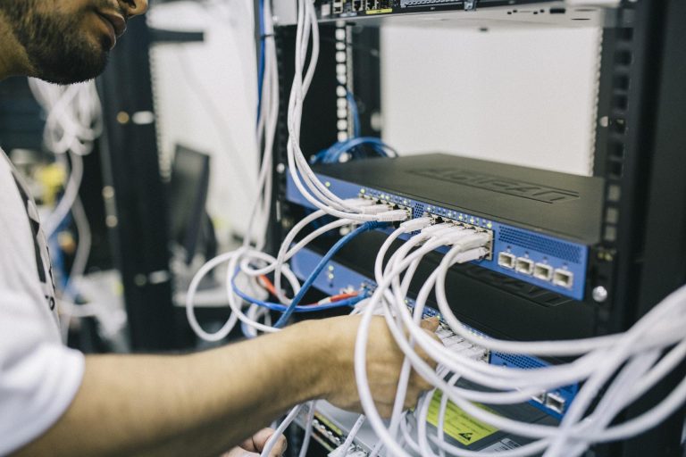 4 Tips To Successfully Implement Cloud Computing Solutions Techno Faq