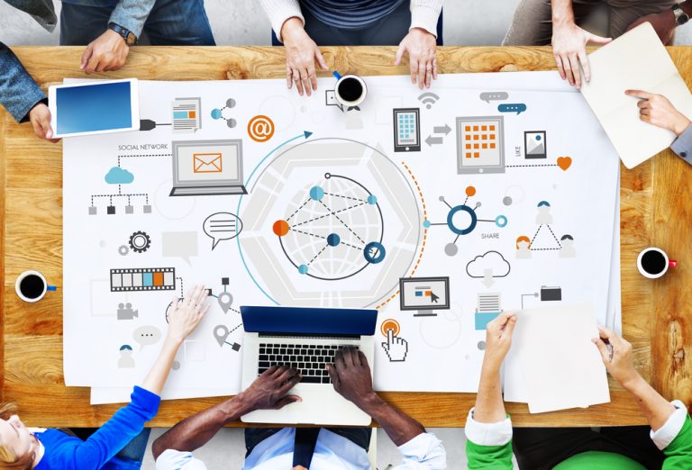 3 Secrets of Managing Remote Teams of Software Developers | Techno FAQ