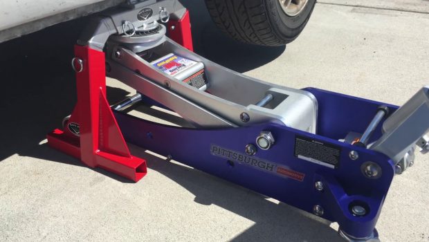 6 World-class Garage Tools You Must Have in Your Car Garage | Techno FAQ