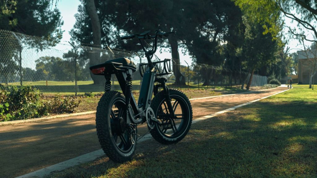 E-bikes Become The True Commuting Revolution | Techno FAQ
